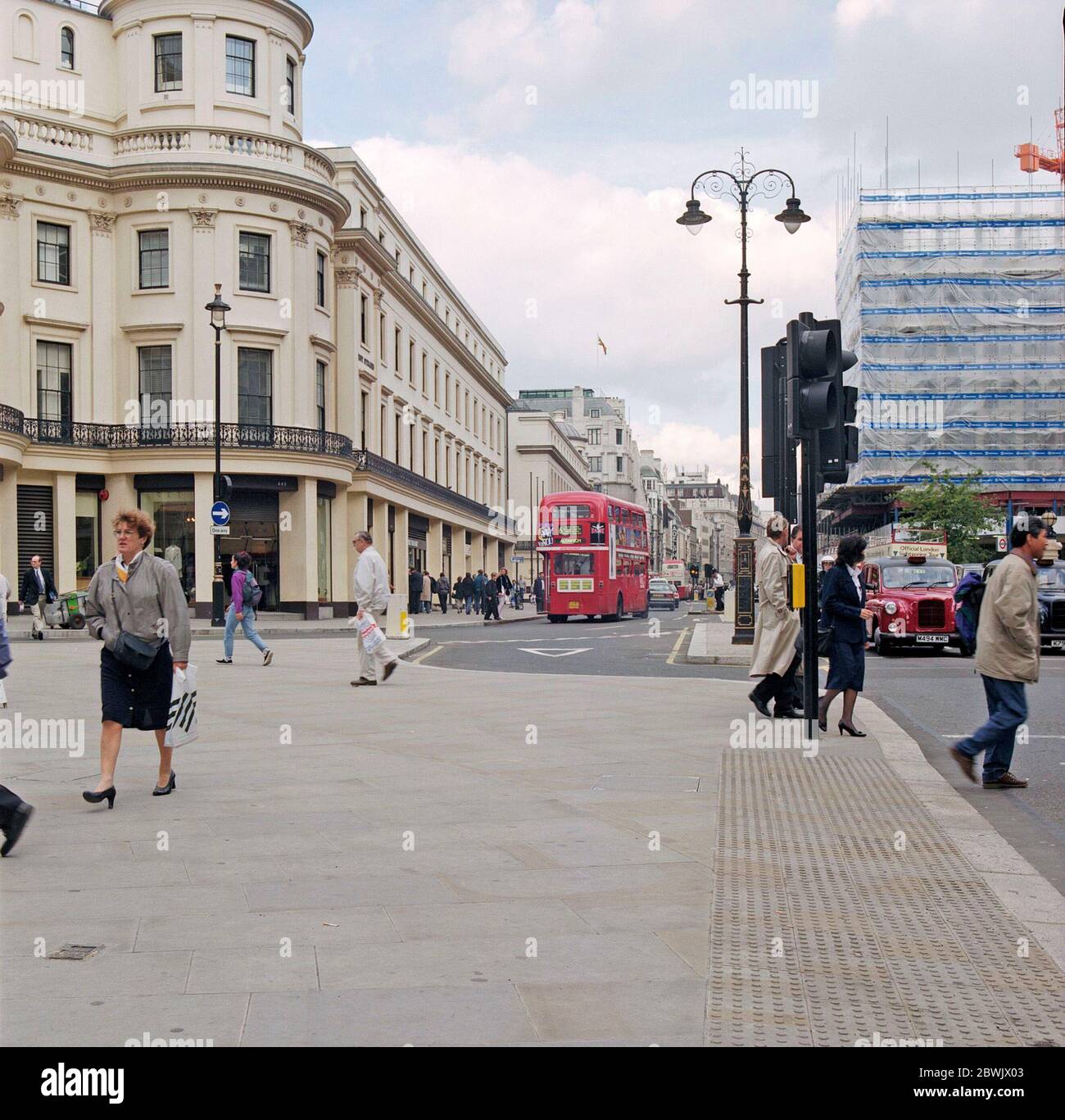 1995 Street scene in The Strand, central London, south East England, UK ...