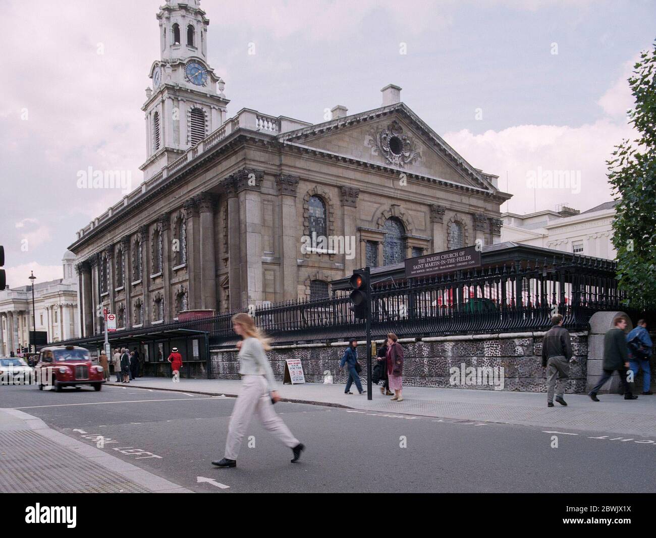 1995 Street scene in The Strand, central London, south East England, UK ...