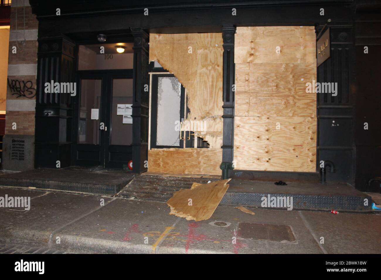 Protected police window hi-res stock photography and images - Alamy