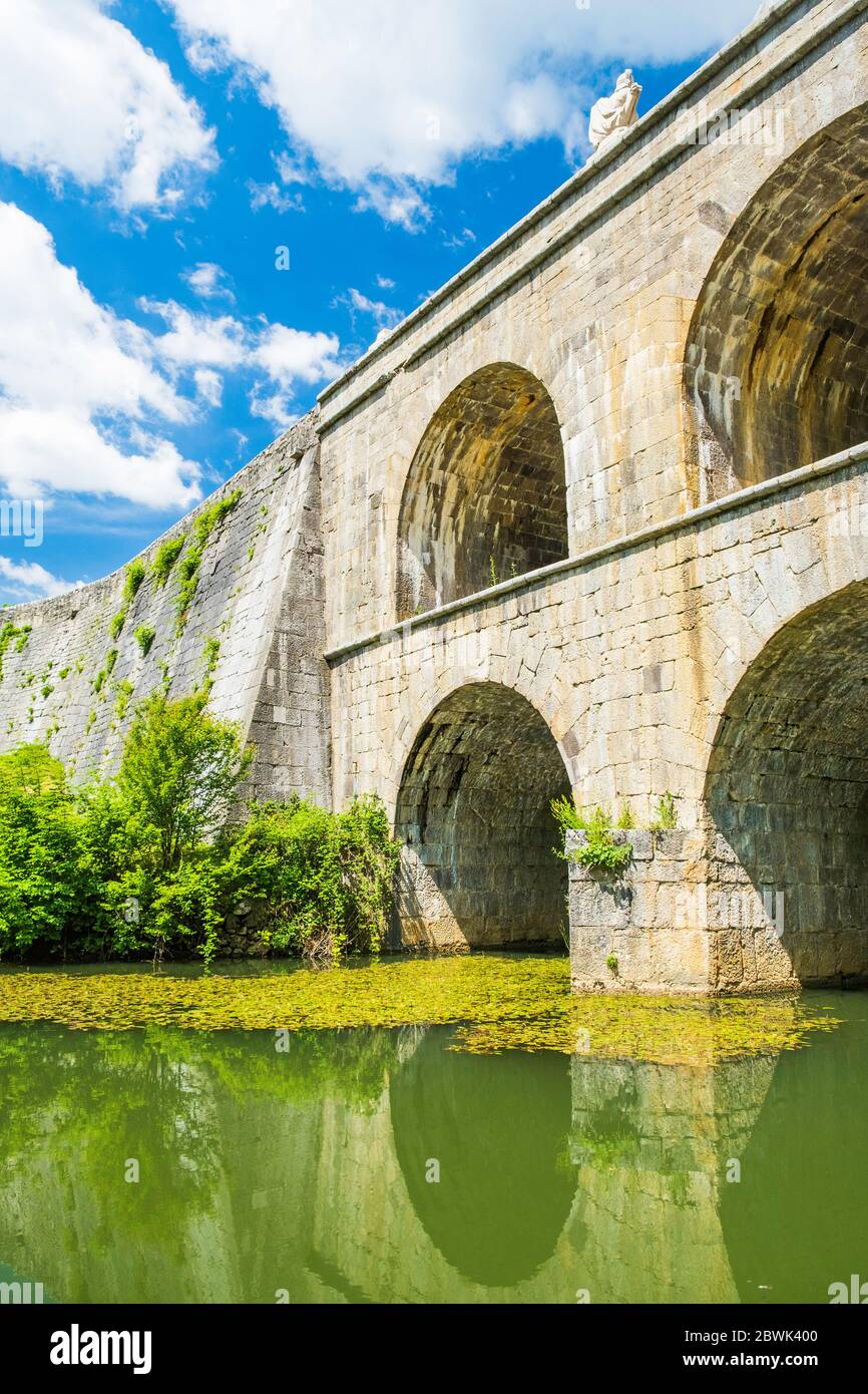 Croatia, beautiful 19 century stone bridge with arches in Tounj on ...