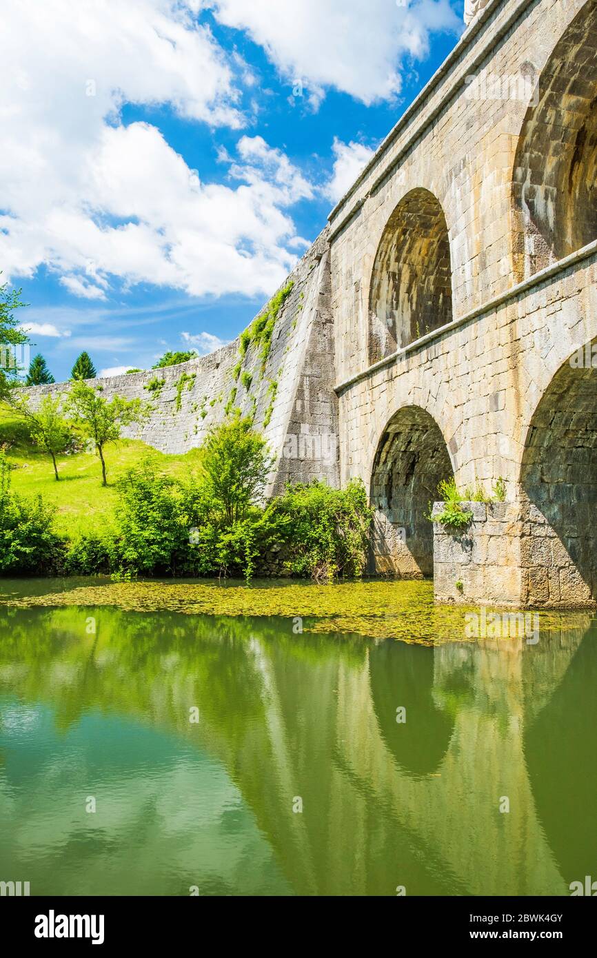 Croatia, beautiful 19 century stone bridge with arches in Tounj on ...