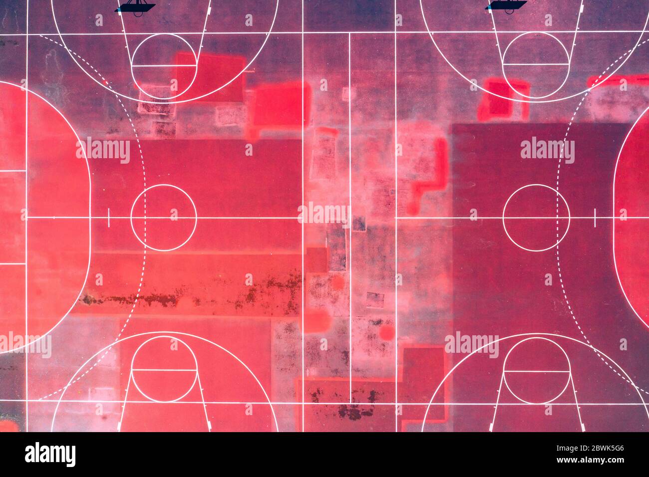 Over the top view basketball hi-res stock photography and images - Alamy