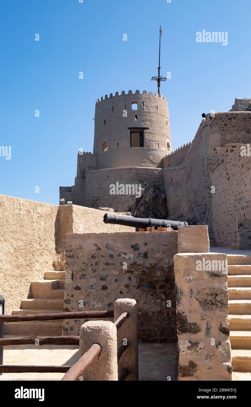Mutrah Fort,Muscat, Sultanate of Oman Stock Photo - Alamy
