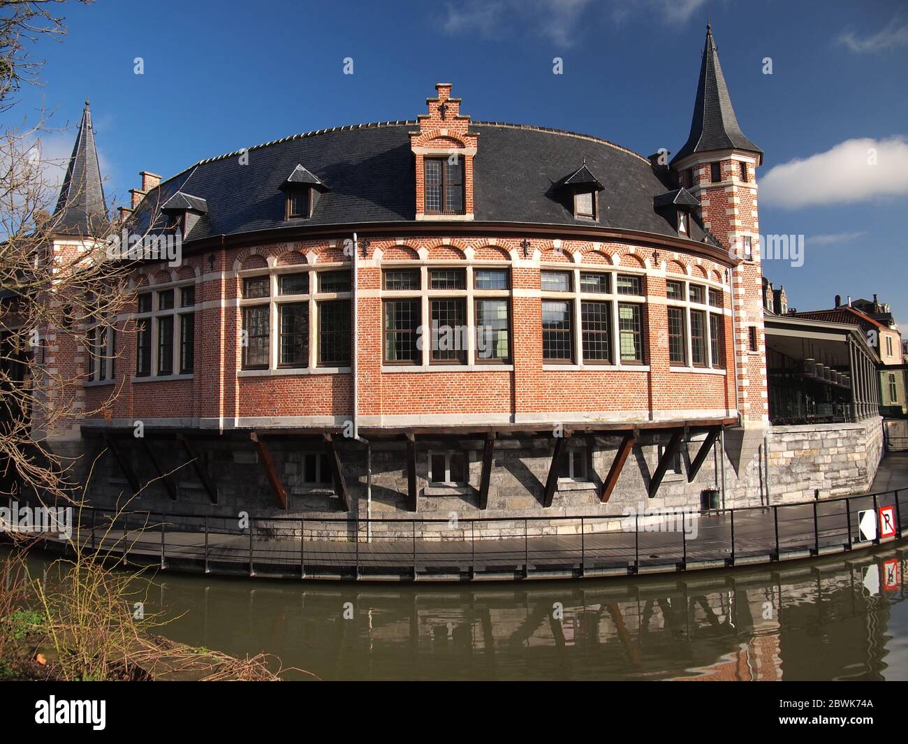 Capital of flanders hi-res stock photography and images - Alamy