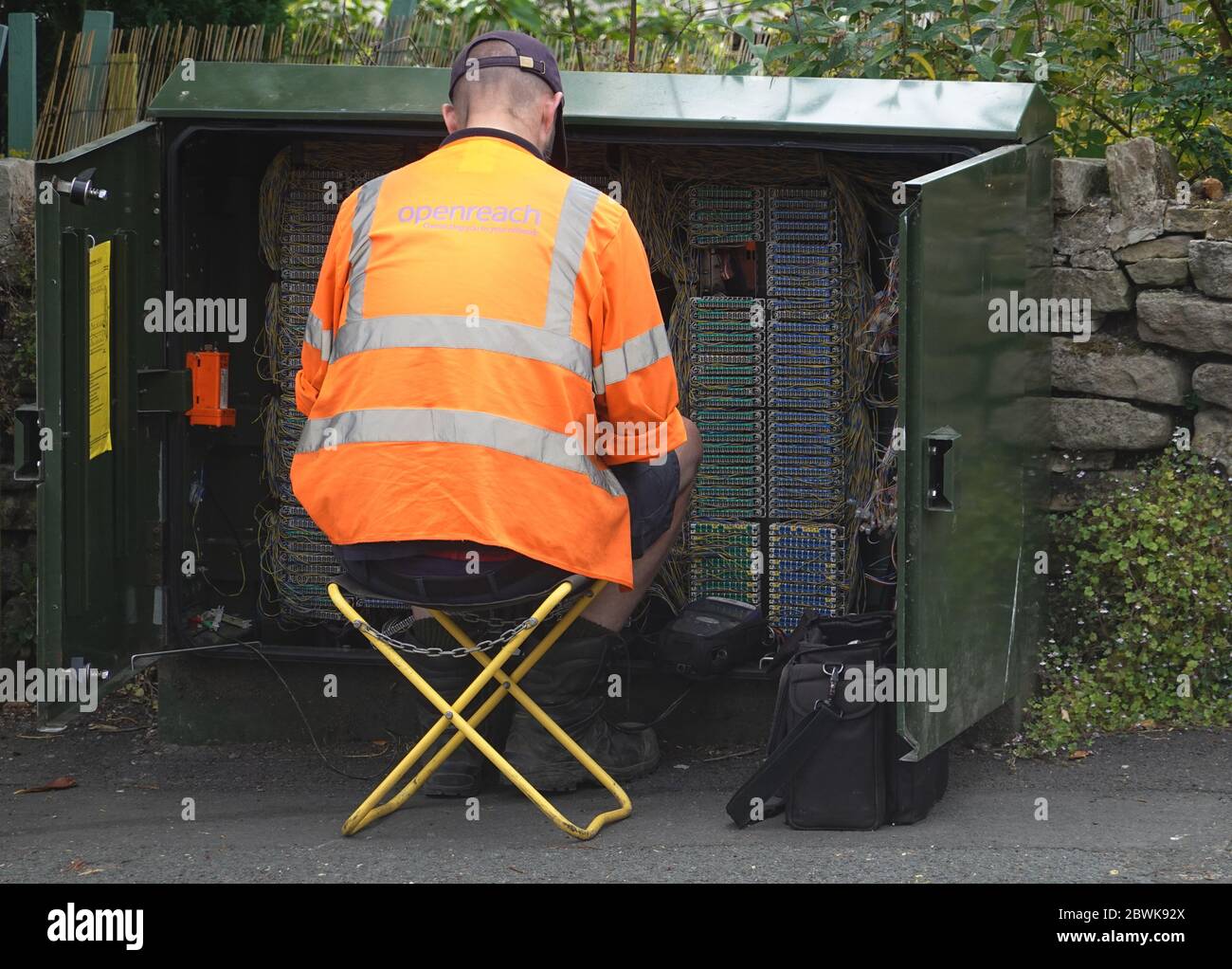 Telecom work hi-res stock photography and images - Alamy