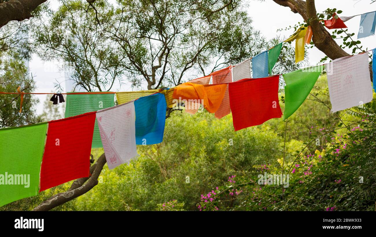 Panorama with colorful tibetan prayer flags Stock Photo - Alamy Panorama with colorful tibetan prayer flags Stock Photo - Alamy