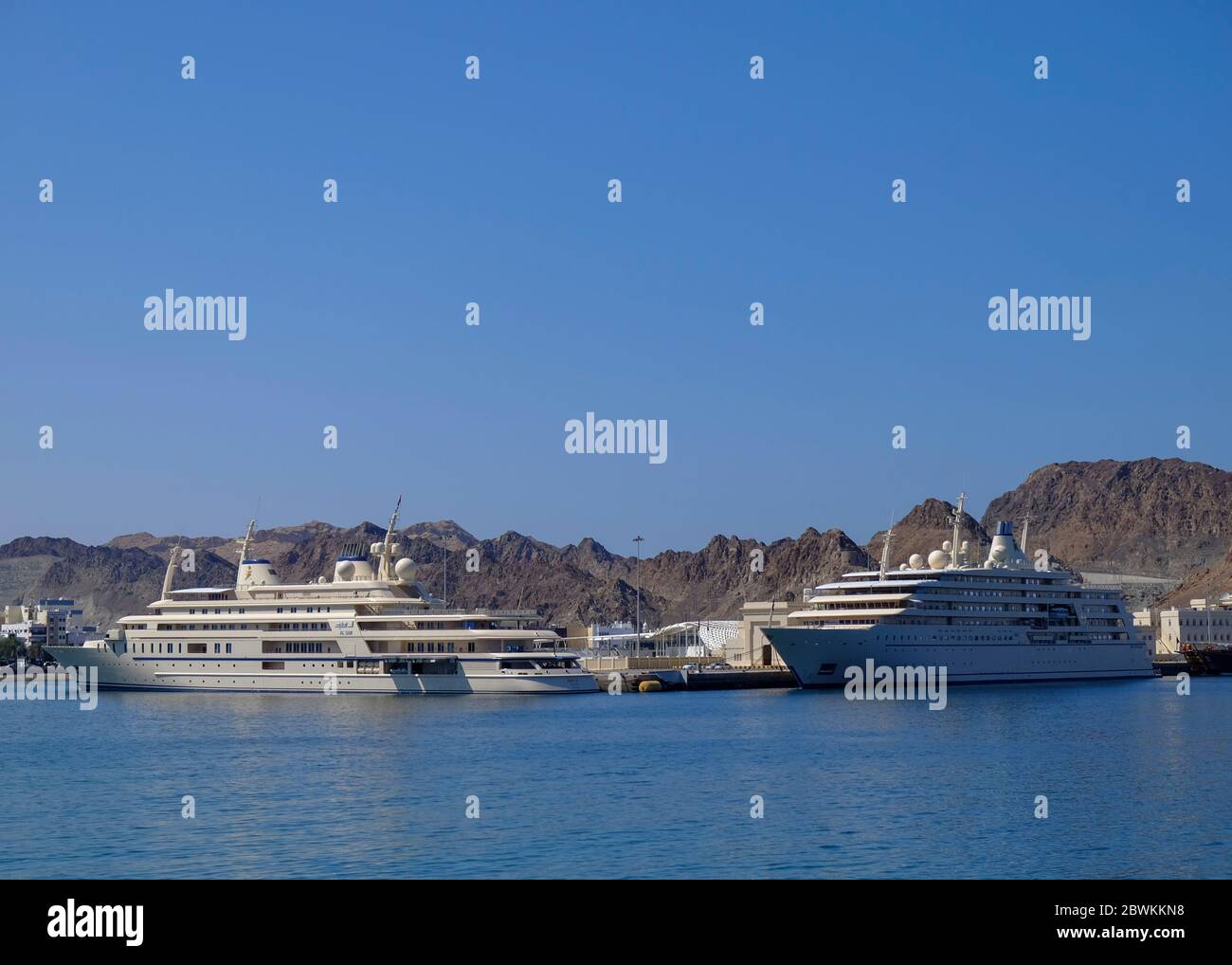 Ships moored in Port Sultan Qaboos, Muscat, Sultanate of Oman Stock ...