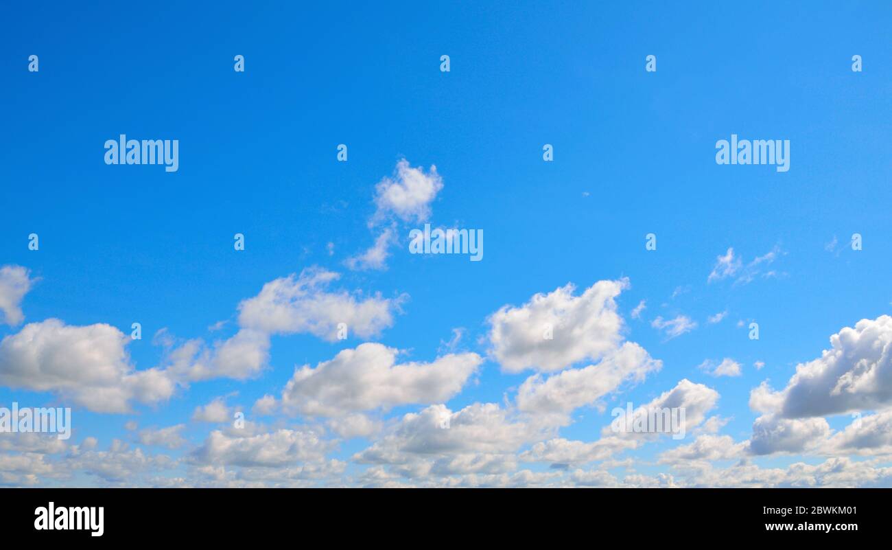 Beautiful cloudy background hi-res stock photography and images - Alamy
