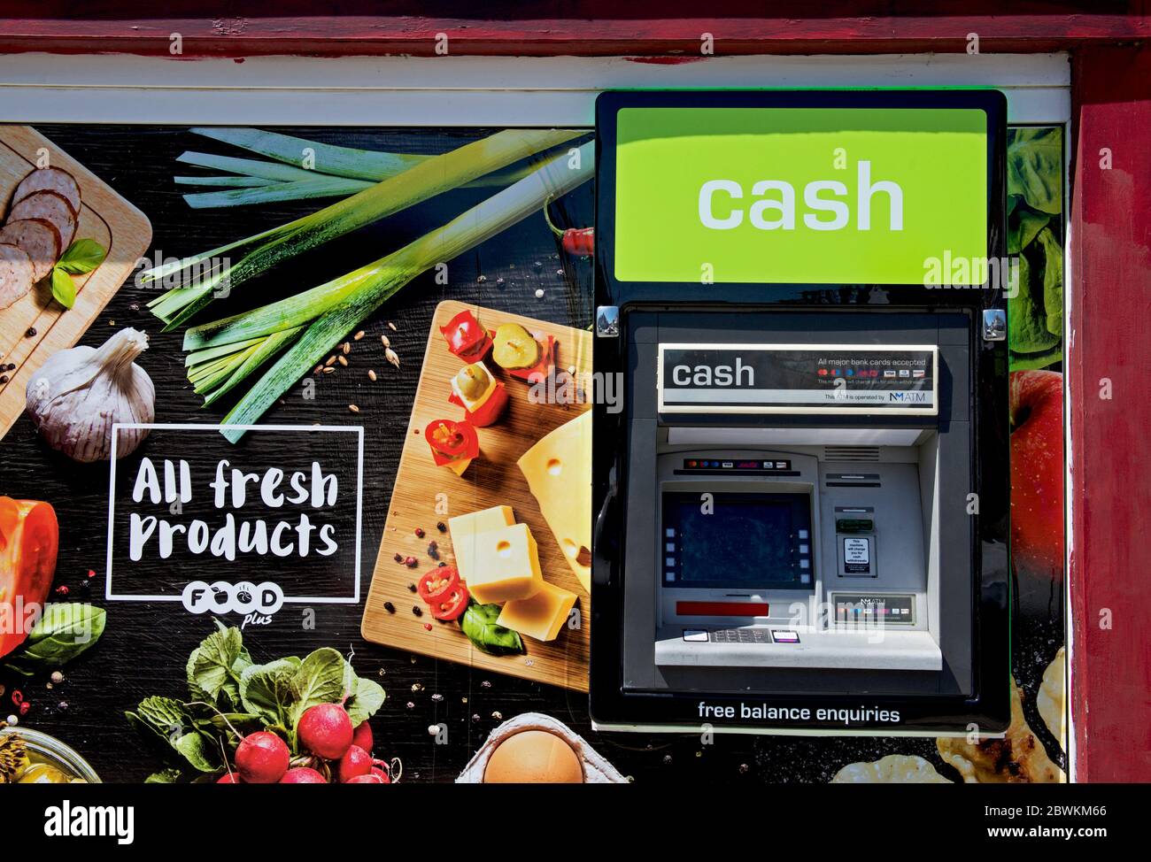 Cash machine shop hi-res stock photography and images - Alamy