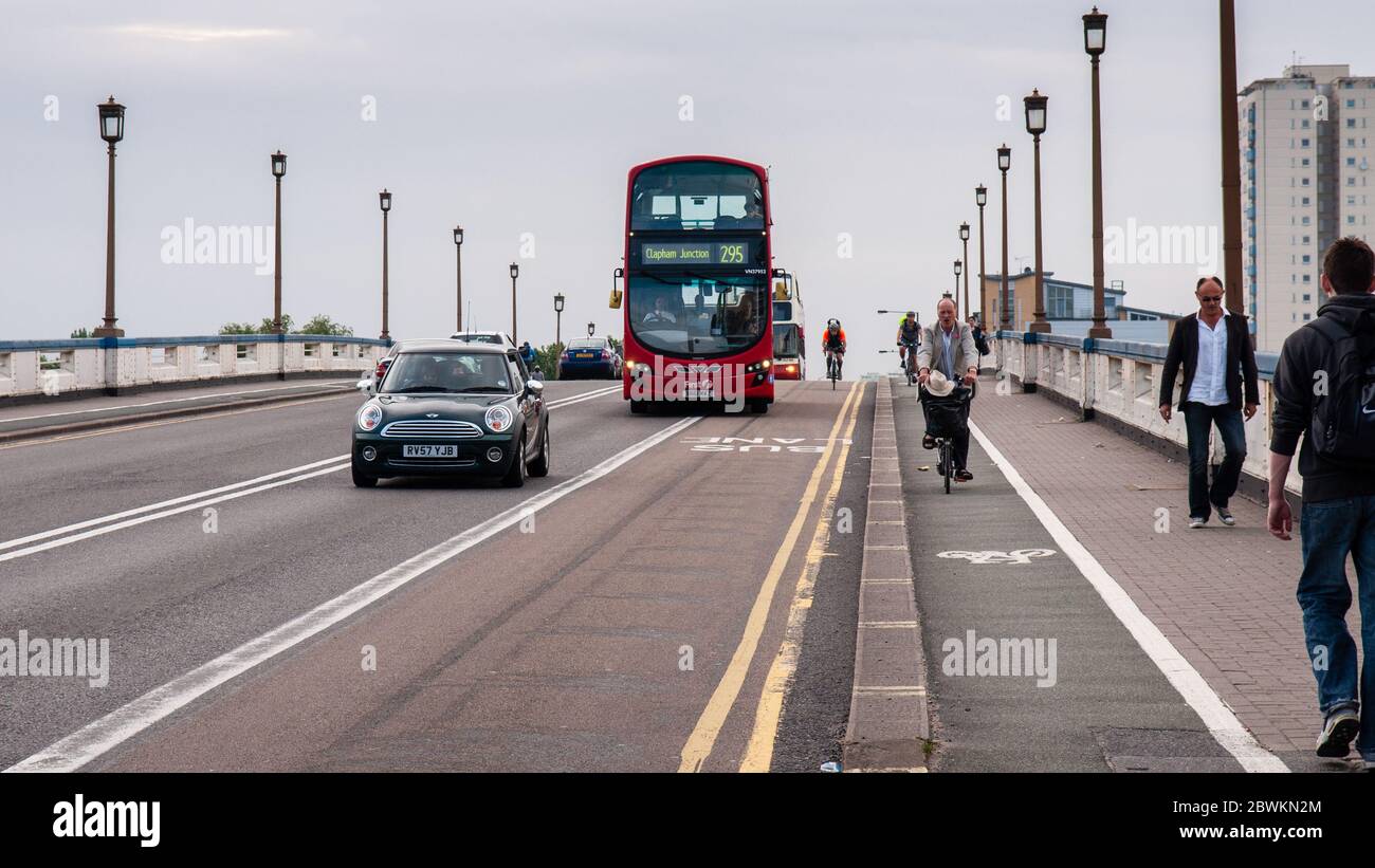 Lane double decker track hi-res stock photography and images - Alamy