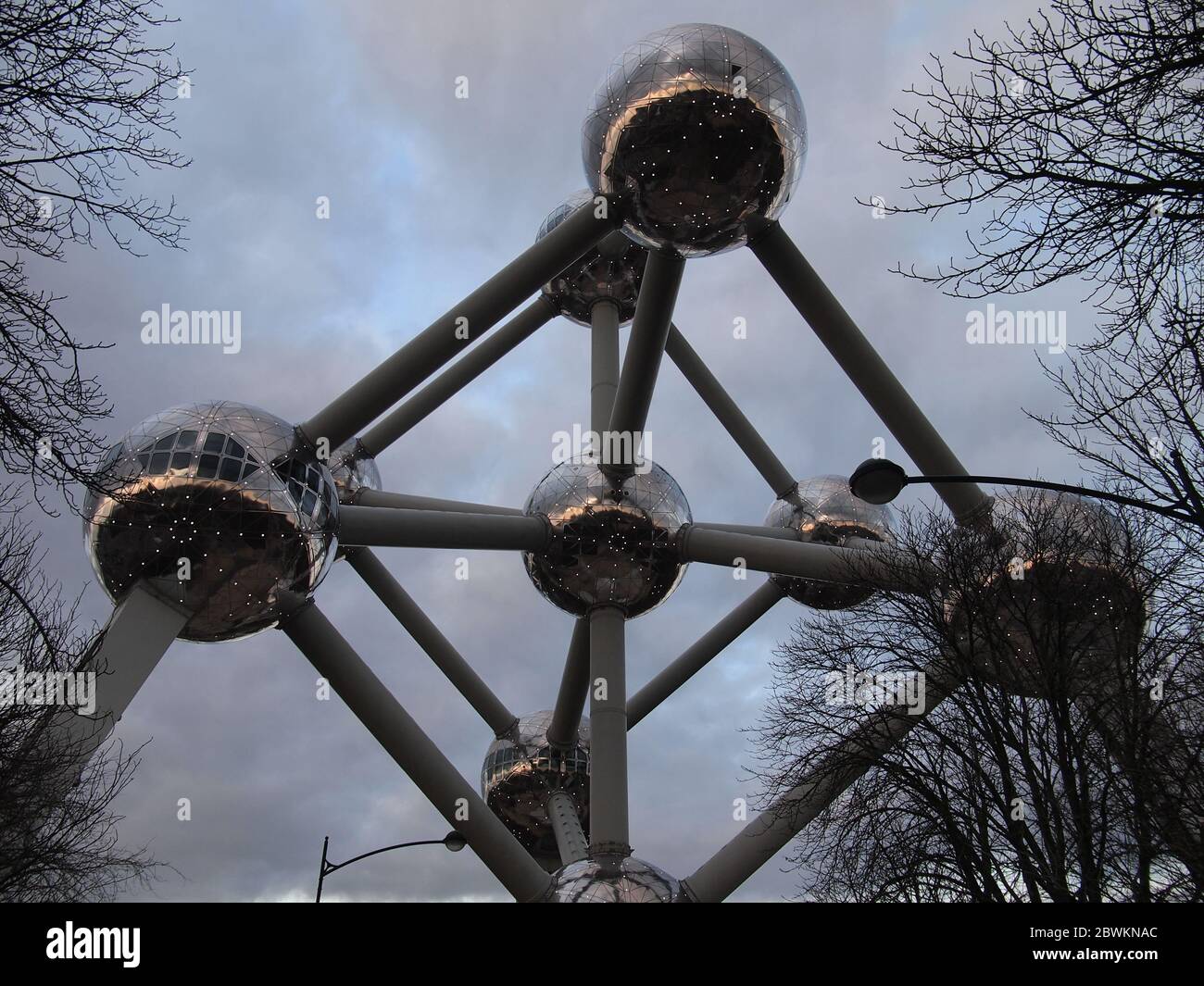 Bruxelles atomium hi-res stock photography and images - Alamy