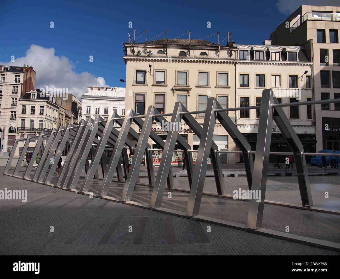 Sunny brussels hi-res stock photography and images - Alamy