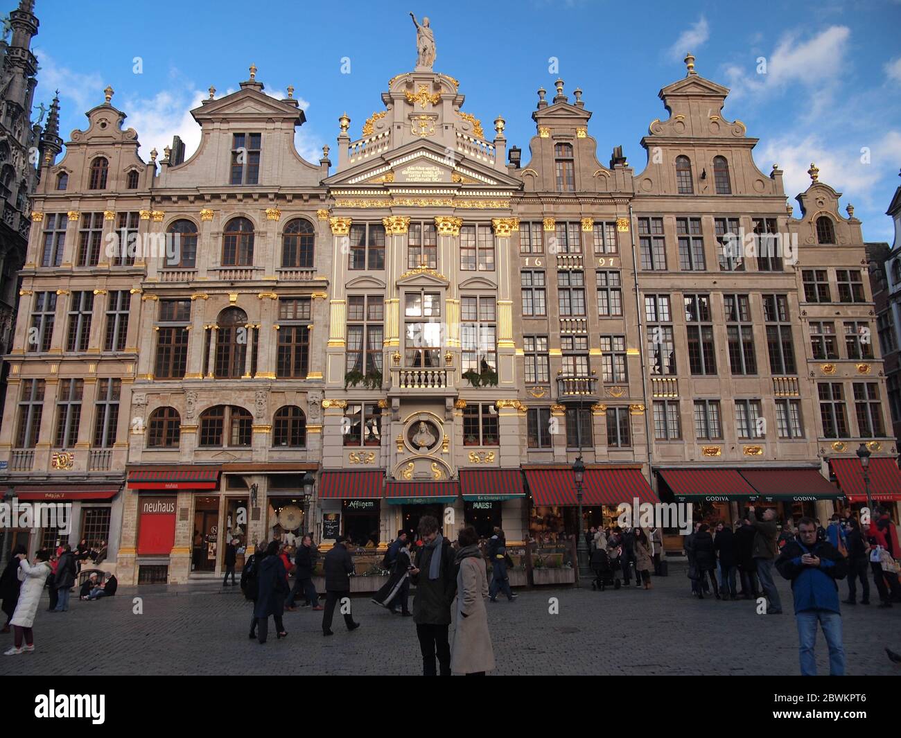 Belgium grand place unesco world heritage site hi-res stock photography ...