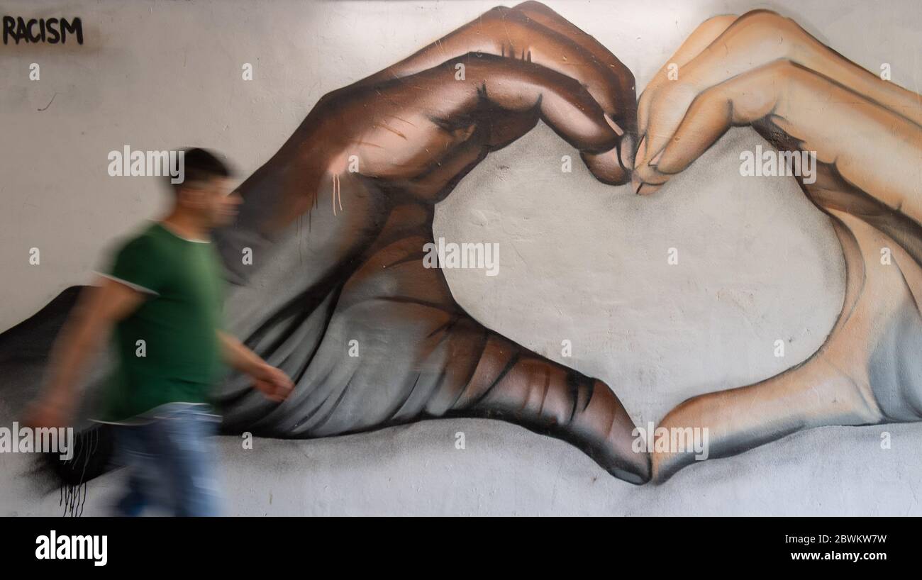 Racism and art hi-res stock photography and images - Alamy