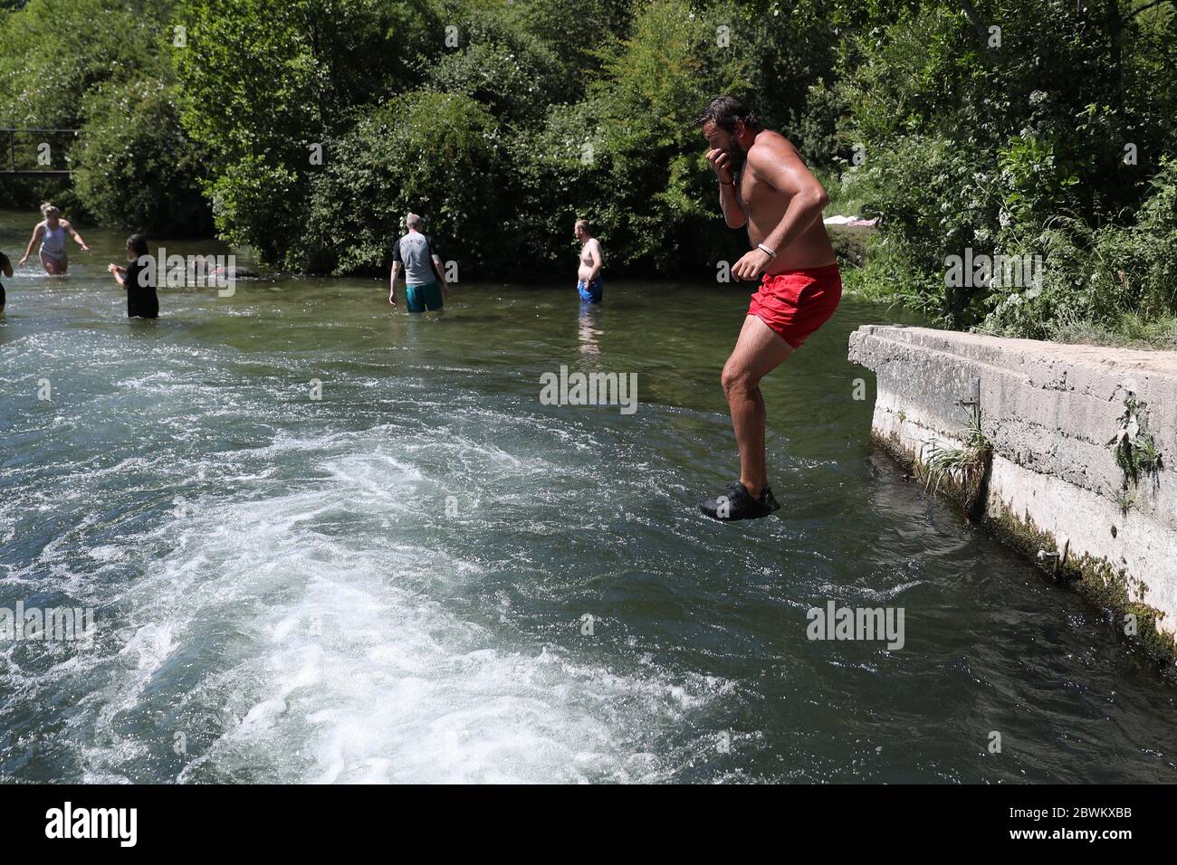 Shawford lock hi-res stock photography and images - Alamy