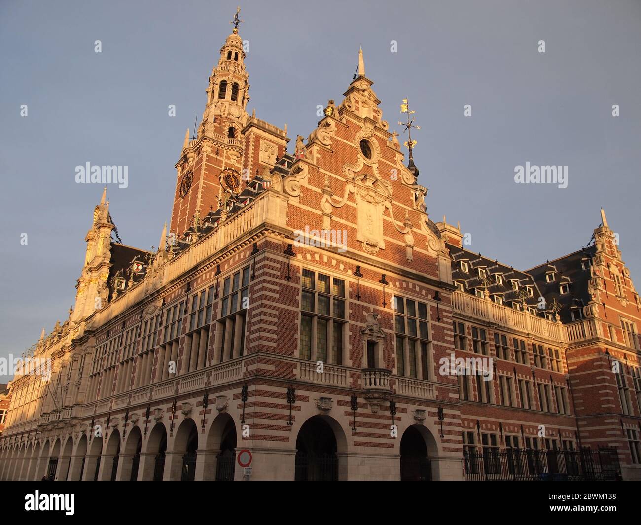 Central library at louvain hi-res stock photography and images - Alamy