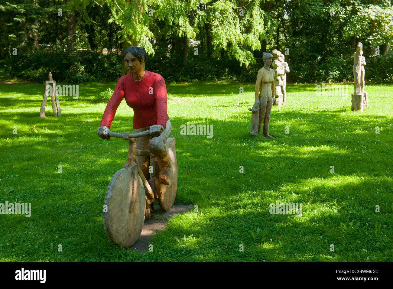 Skulpturen im park hi-res stock photography and images - Alamy