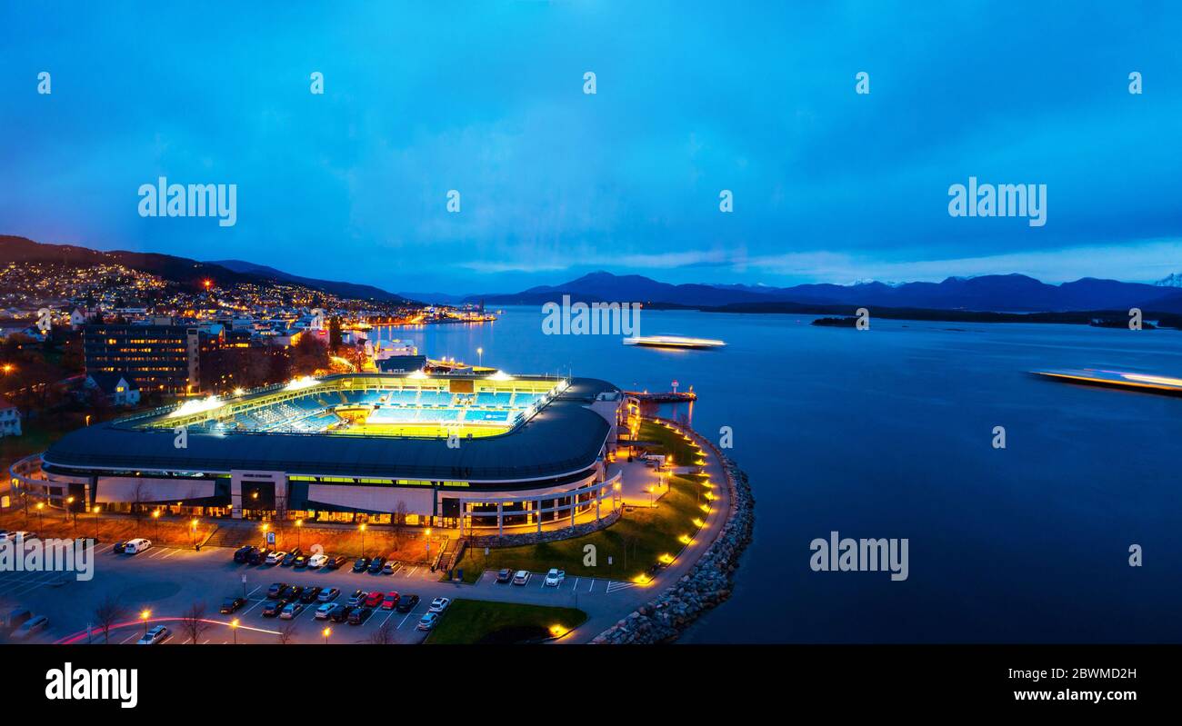 Molde stadium hi-res stock photography and images - Alamy