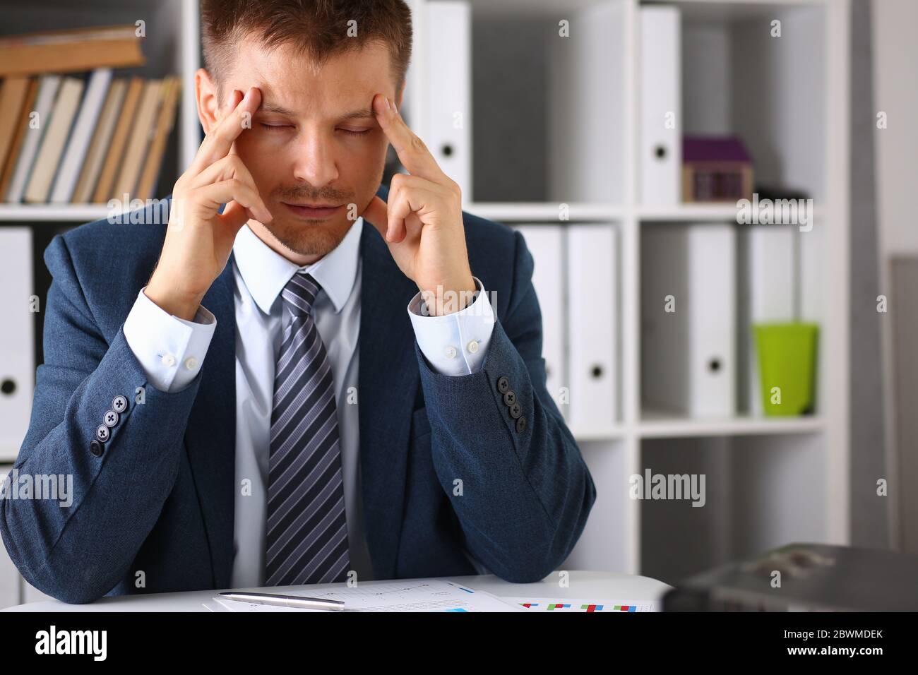 Task in progress hi-res stock photography and images - Alamy