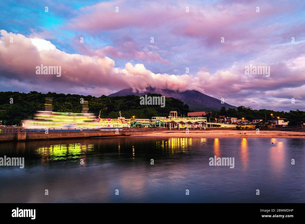 Kagoshima, Japan. Sunset view of Sakurajima island with active volcano ...
