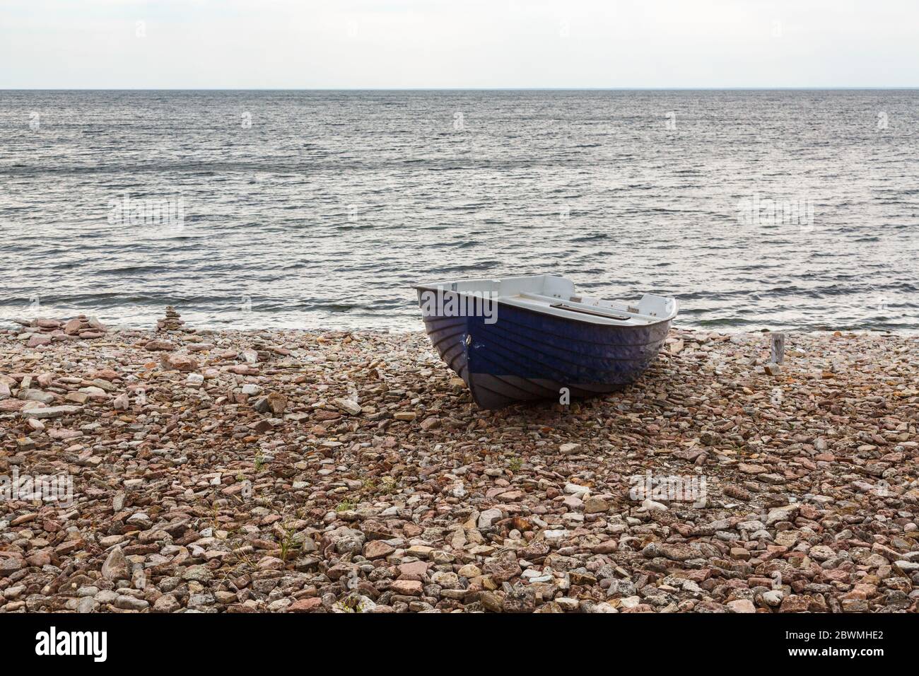 Surf boat rowing hi-res stock photography and images - Alamy