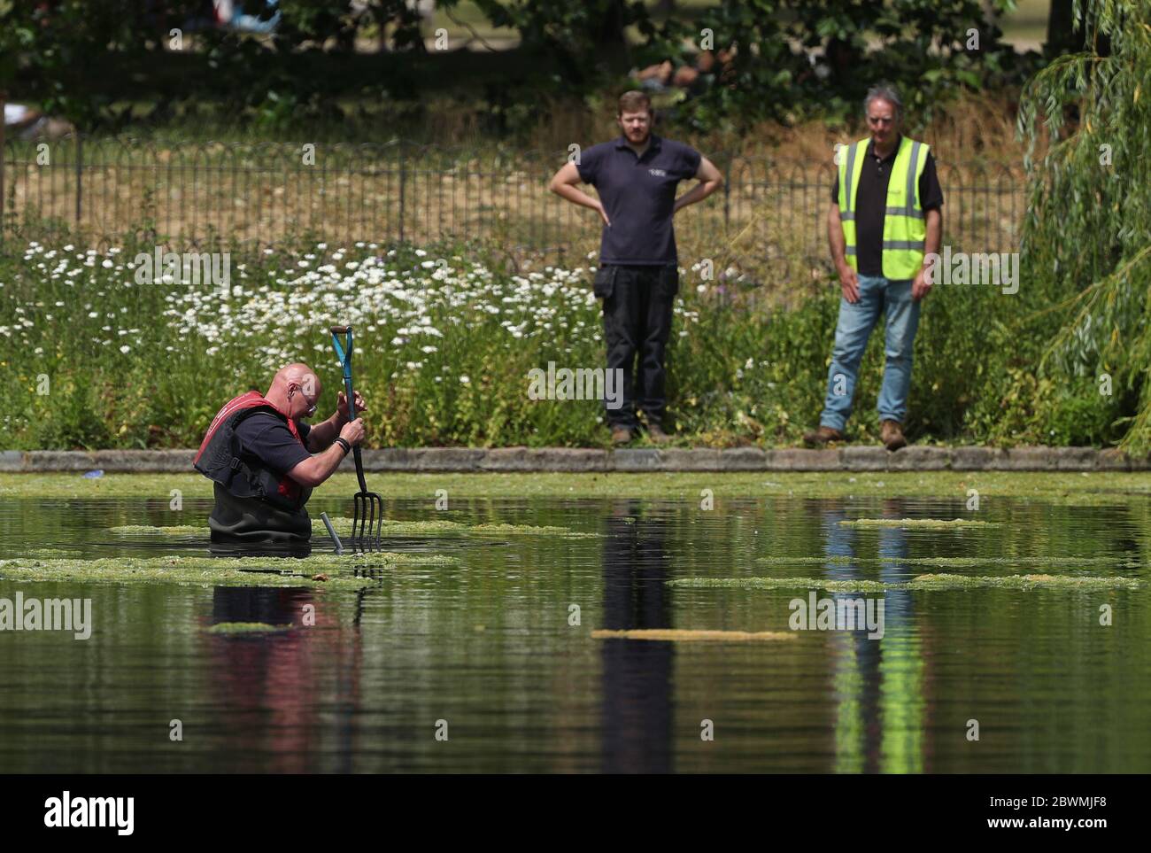 England london workman in hi-res stock photography and images - Alamy