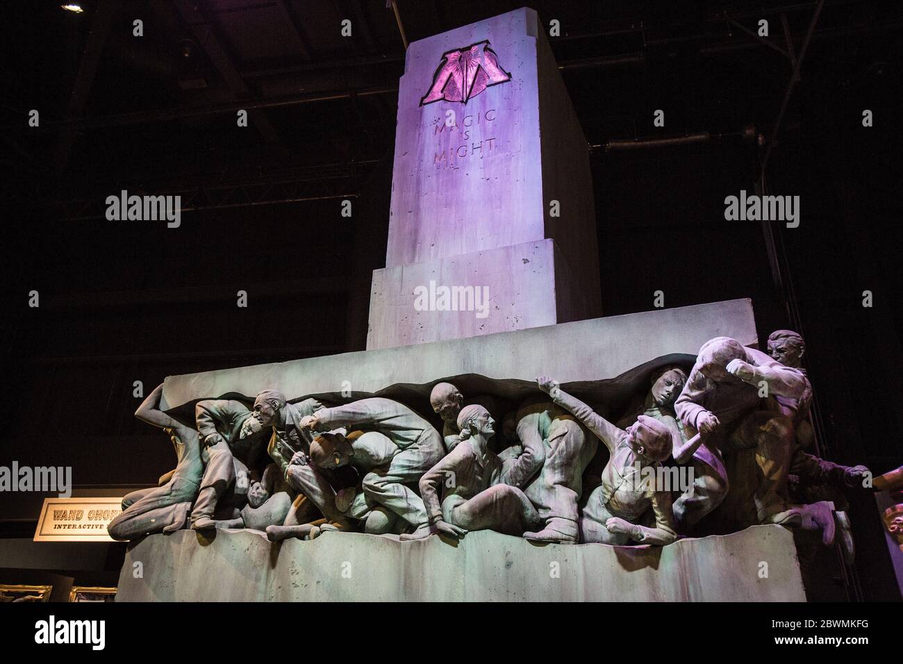 Magic is Might statue, Making of Harry Potter, Warner Bros. Studio Tour ...