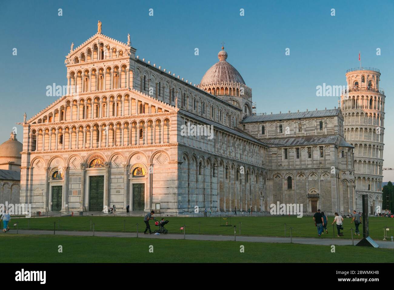 Leaning tower of pisa sunset hi-res stock photography and images - Alamy