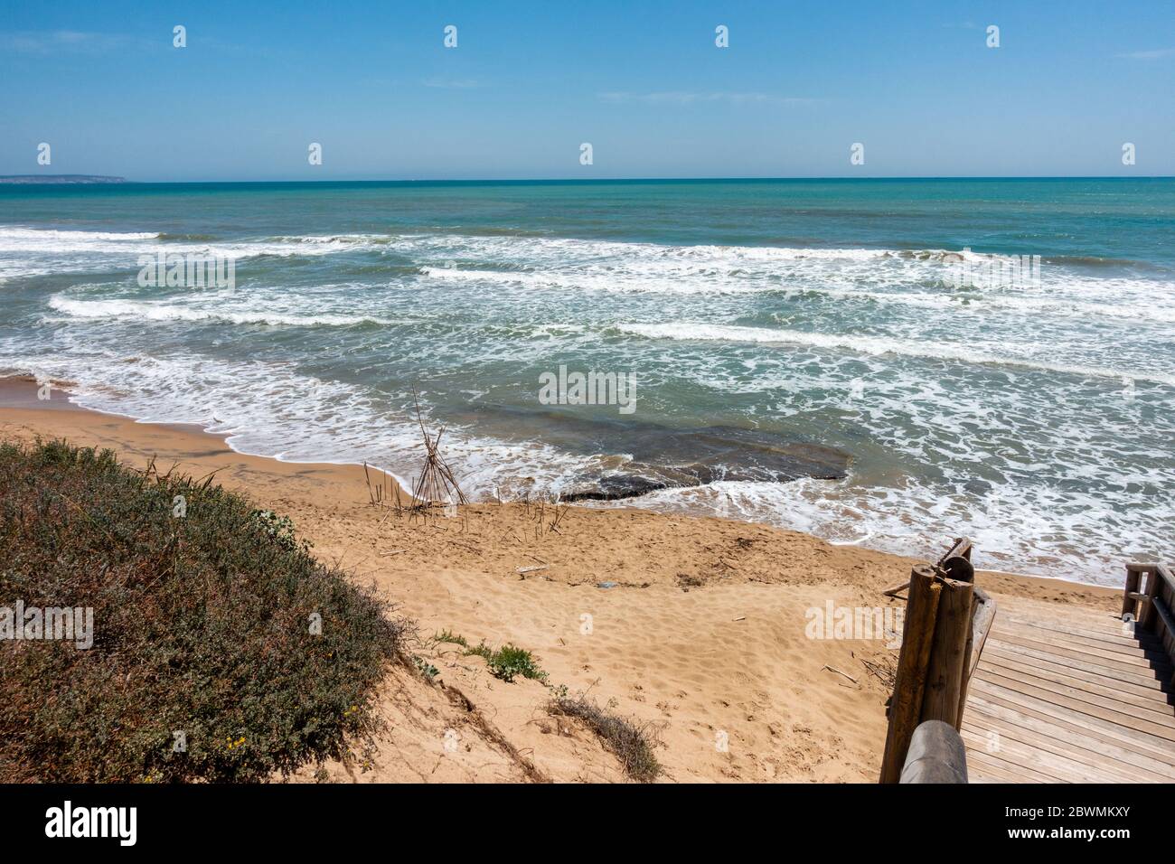 Ocean sea sand hi-res stock photography and images - Alamy