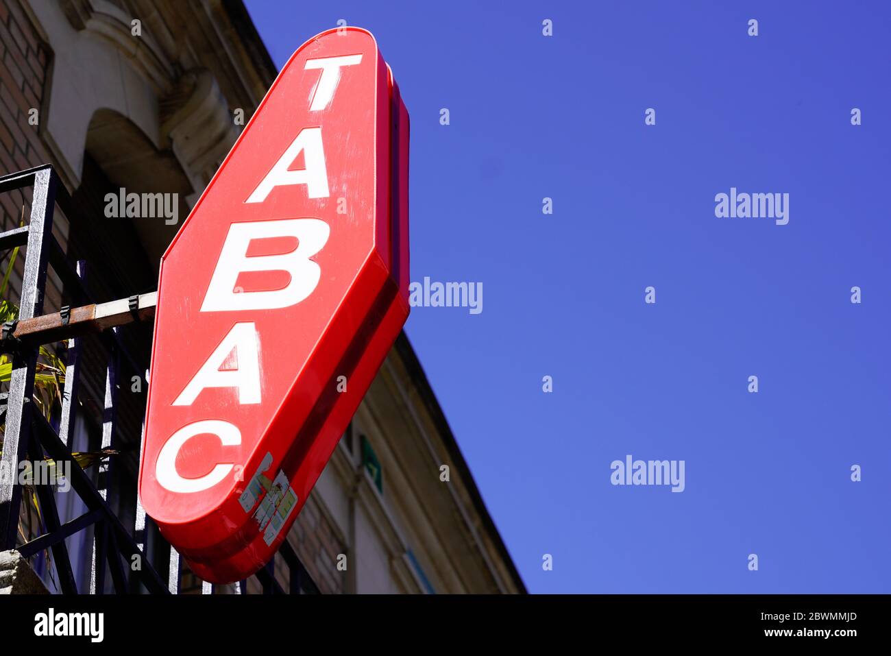 Bordeaux , Aquitaine / France - 05 05 2020 : Tabac french Red logo sign ...