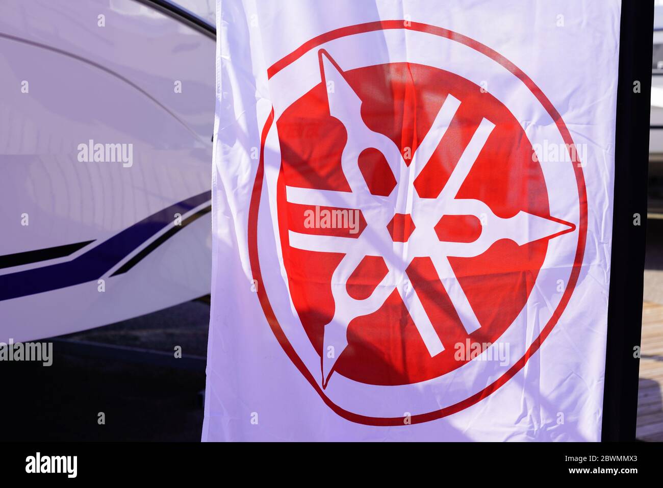 Yamaha logo sign symbol hi-res stock photography and images - Alamy