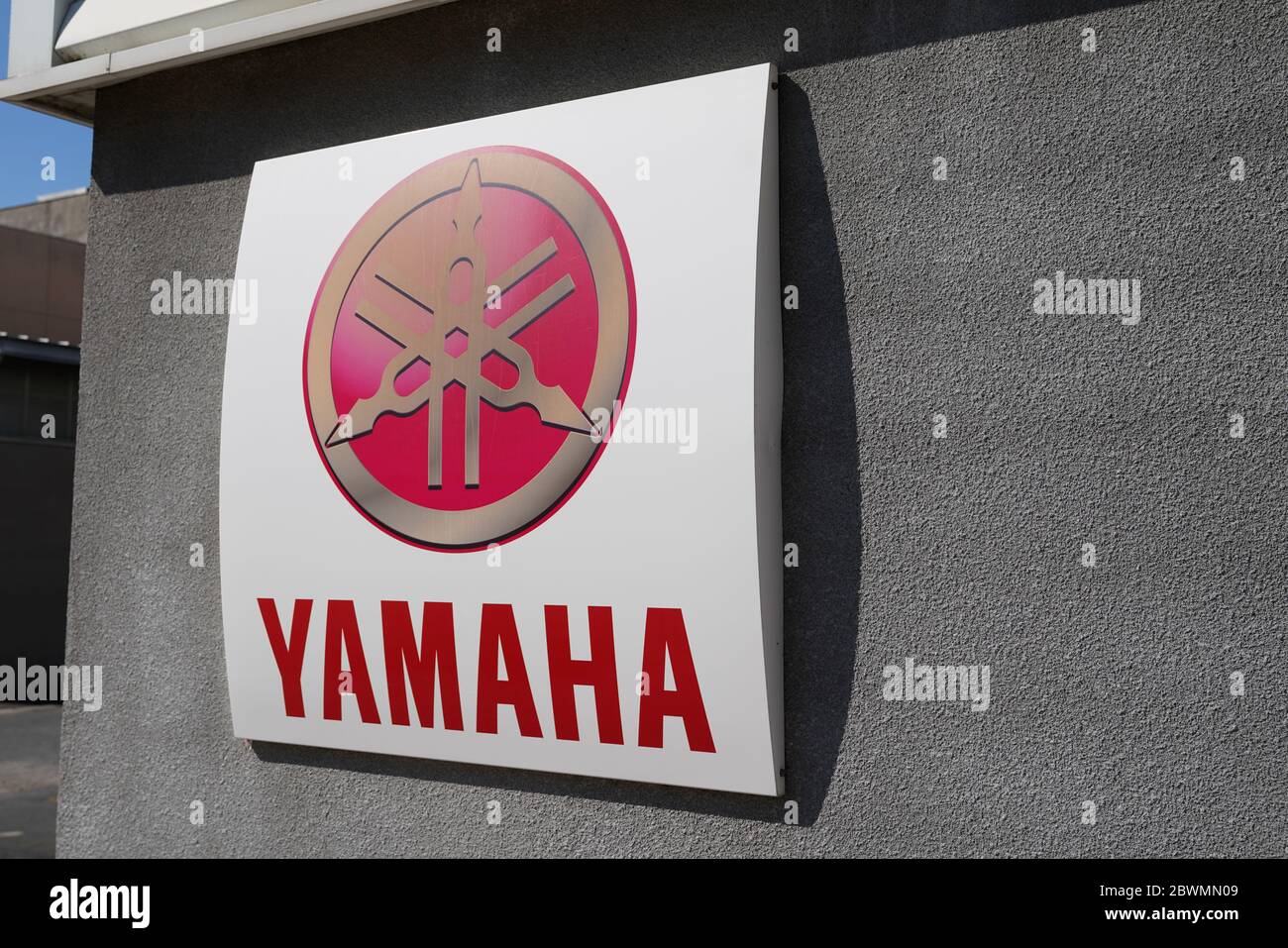 Yamaha Logo Red