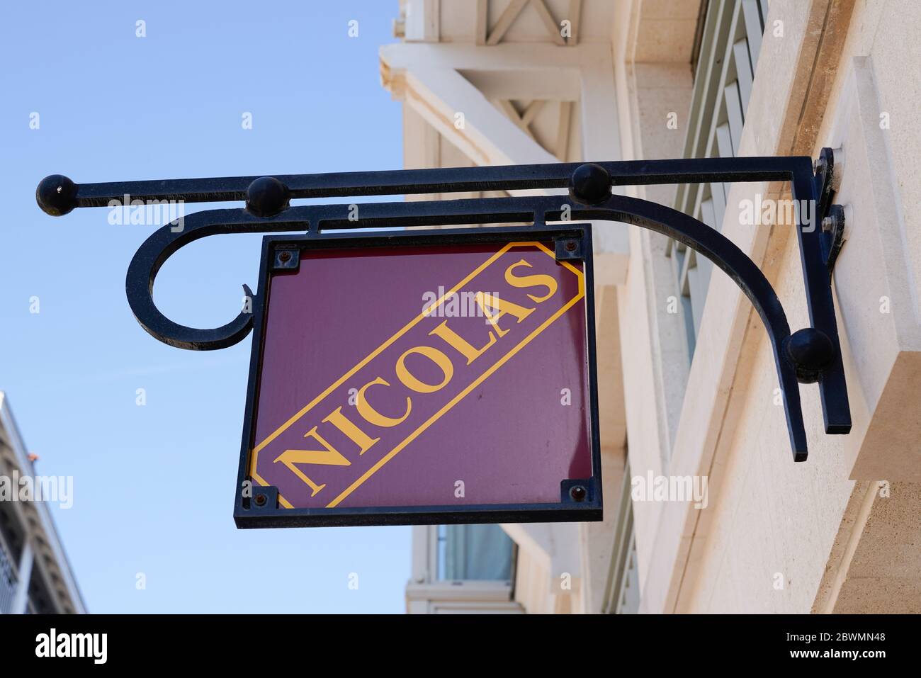 Bordeaux , Aquitaine / France - 05 05 2020 : Nicolas logo sign shop of ...