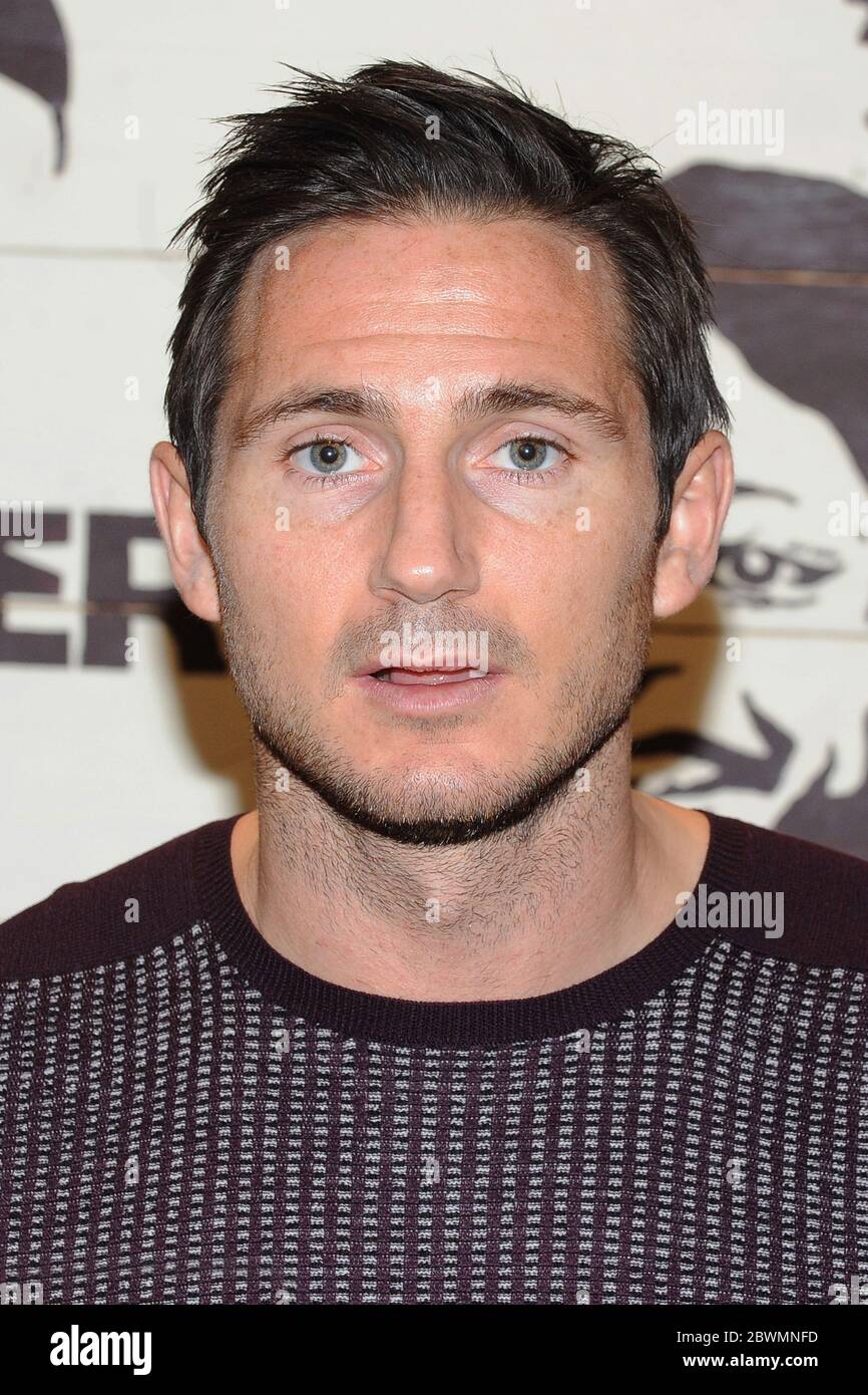 Frank Lampard signs copies of his new children's book Frankie Vs The ...