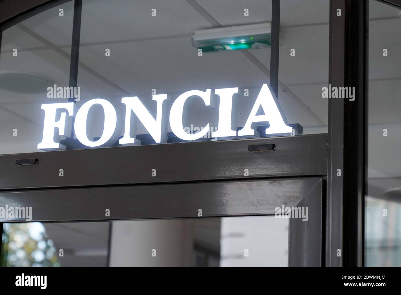 Foncia logo hi-res stock photography and images - Alamy