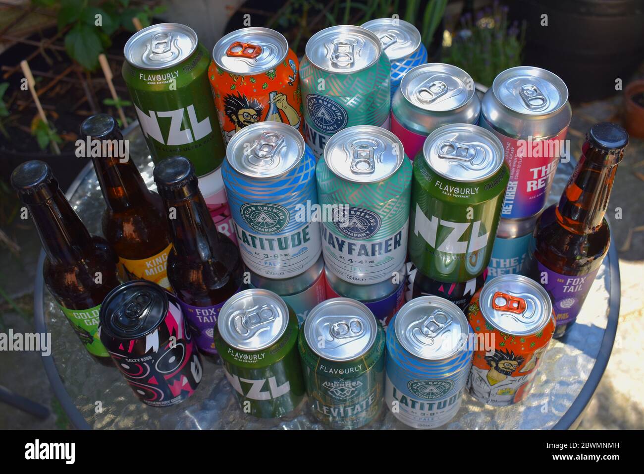 Beverages alcohol pint lager cans hi-res stock photography and images ...