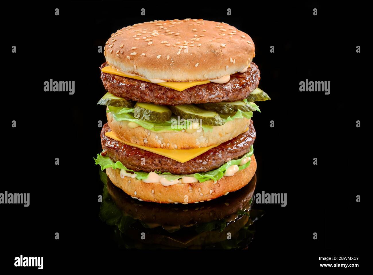 Double cheeseburger hi-res stock photography and images - Alamy