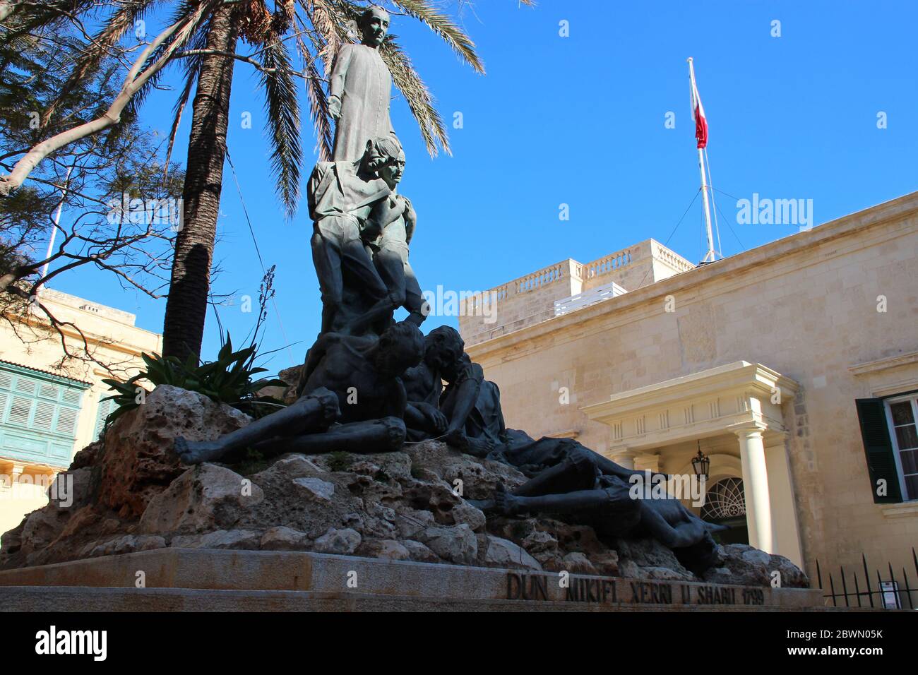 memorial on a square in valletta (malta Stock Photo - Alamy