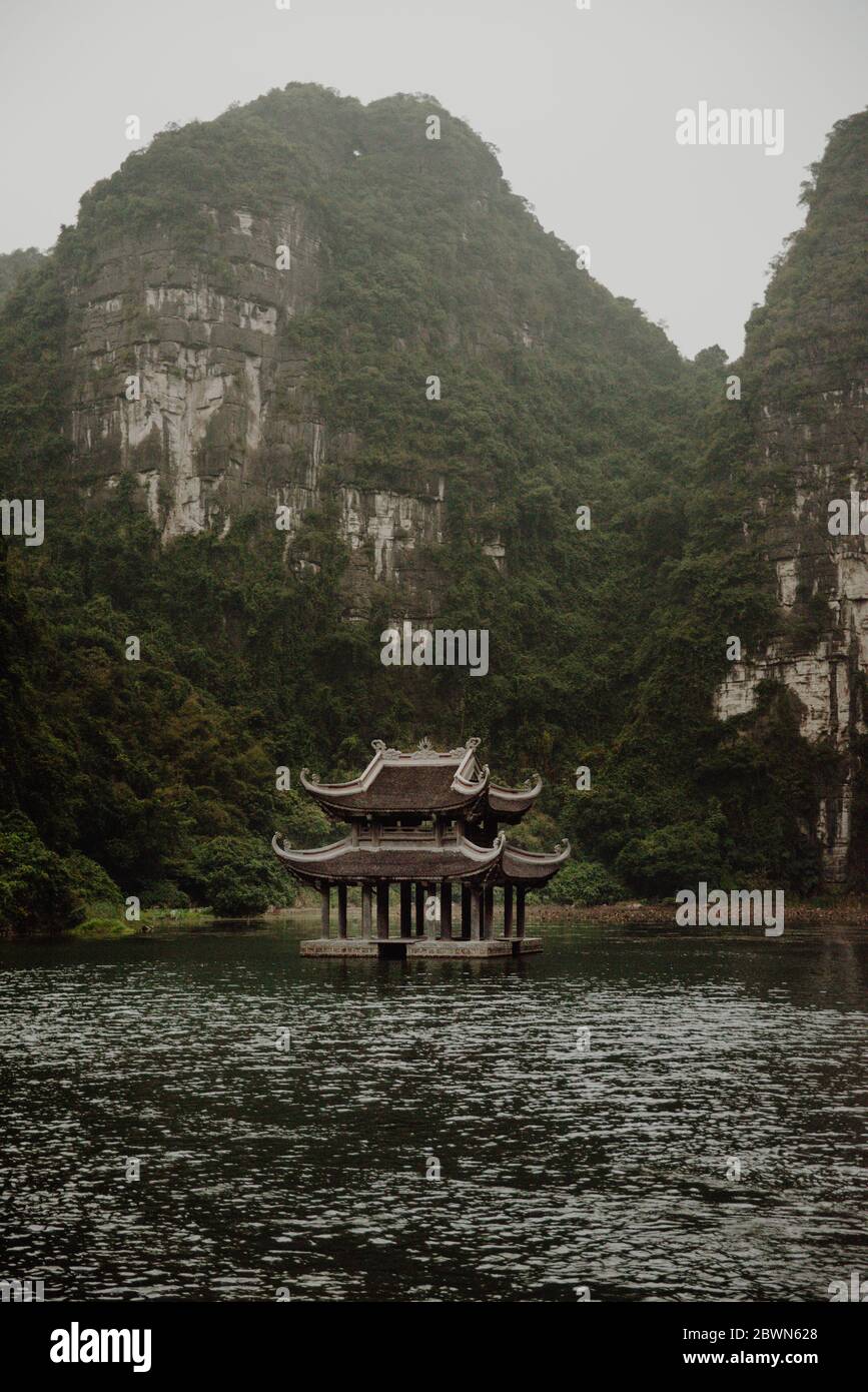 Karst phenomenon hi-res stock photography and images - Alamy