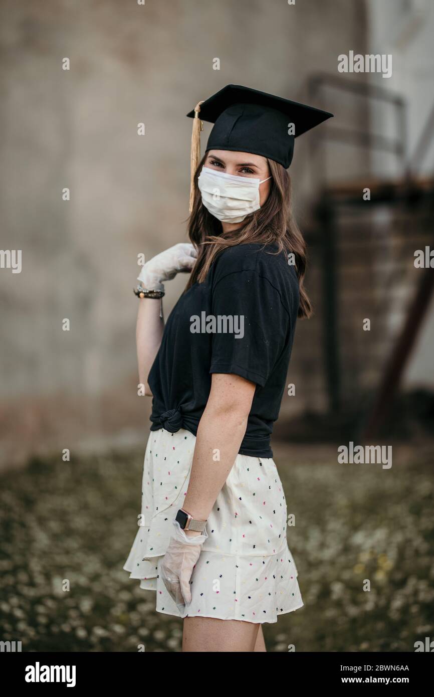 Class of 2020 graduation hi-res stock photography and images - Alamy