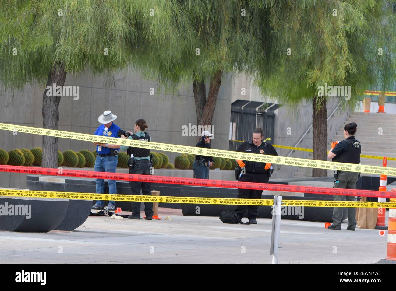 Cordon off area hi-res stock photography and images - Alamy