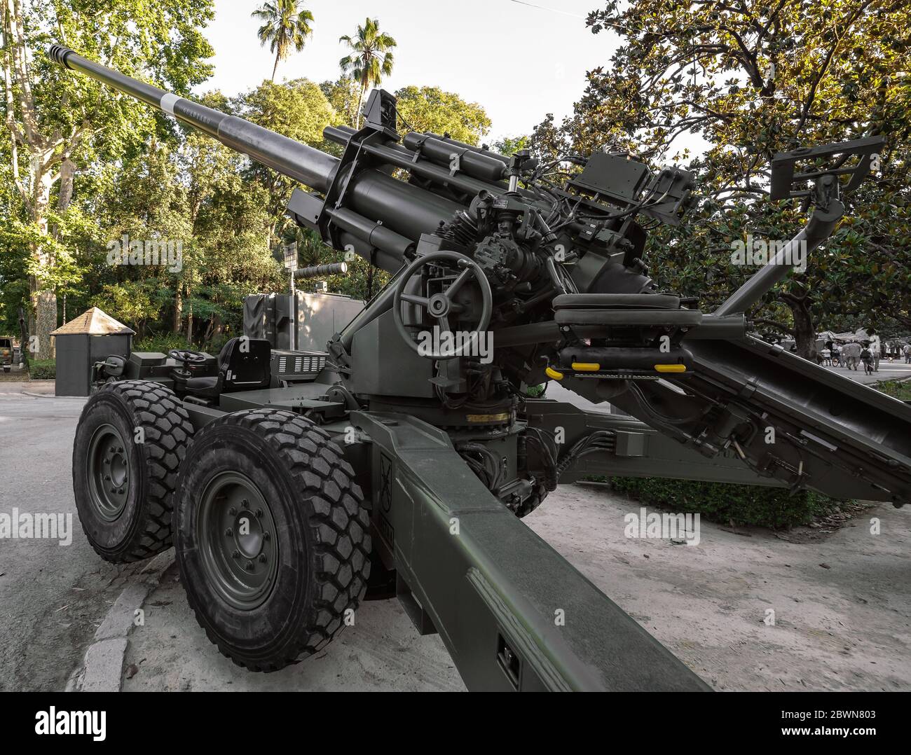 Heavy Weaponry Combat Vehicle. Howitzer 155/52 SIAC. Display of ...