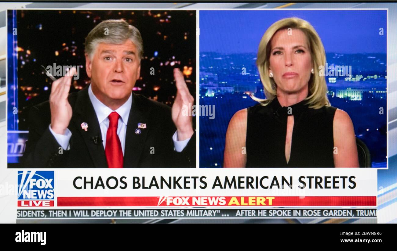 Laura ingraham fox hi-res stock photography and images - Alamy
