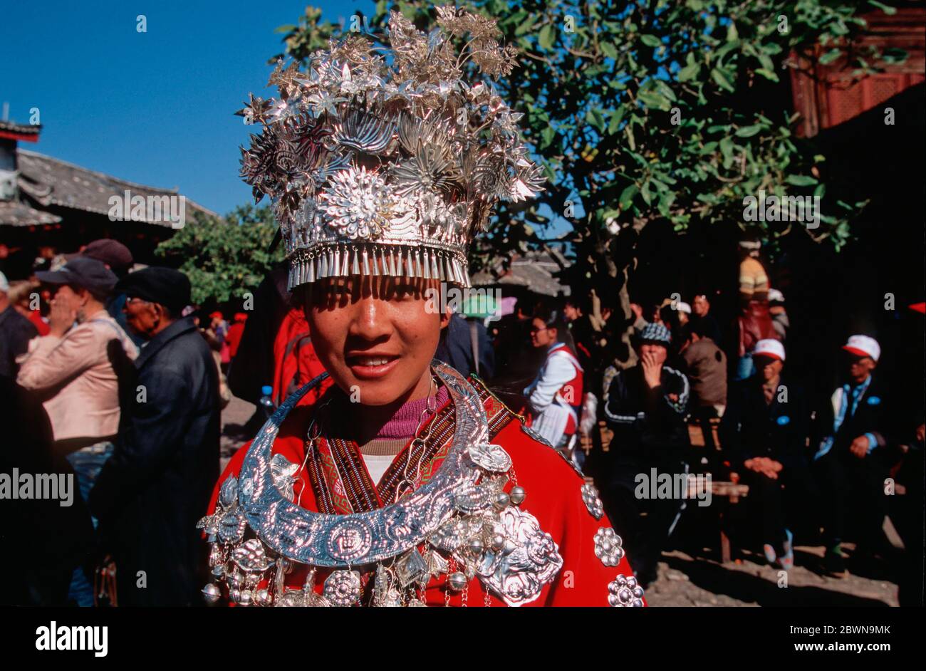 TRADITIONAL MIAO COSTUME, LIJIANG, YUNNAN, CHINA Stock Photo - Alamy