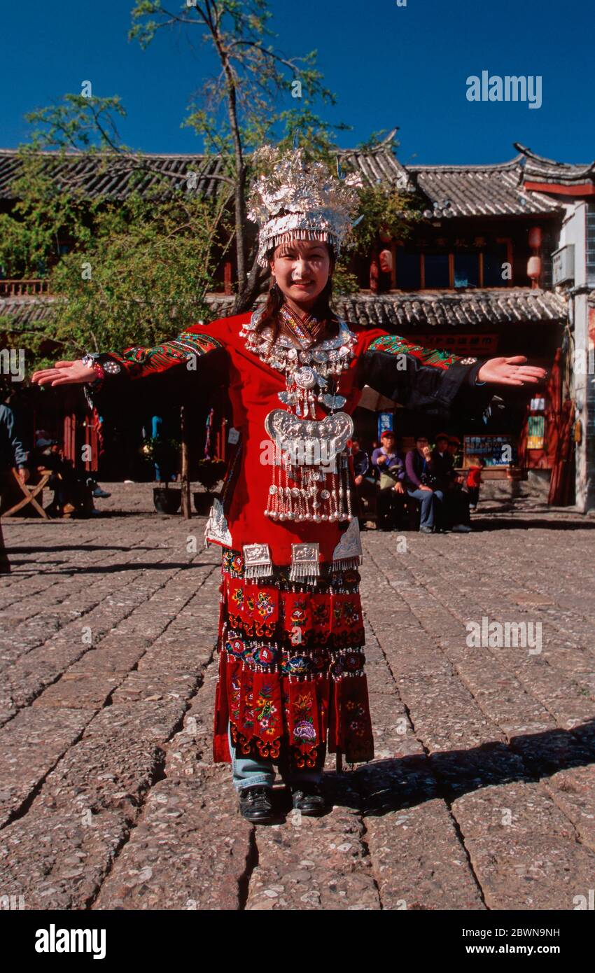 Miao costume hi-res stock photography and images - Alamy