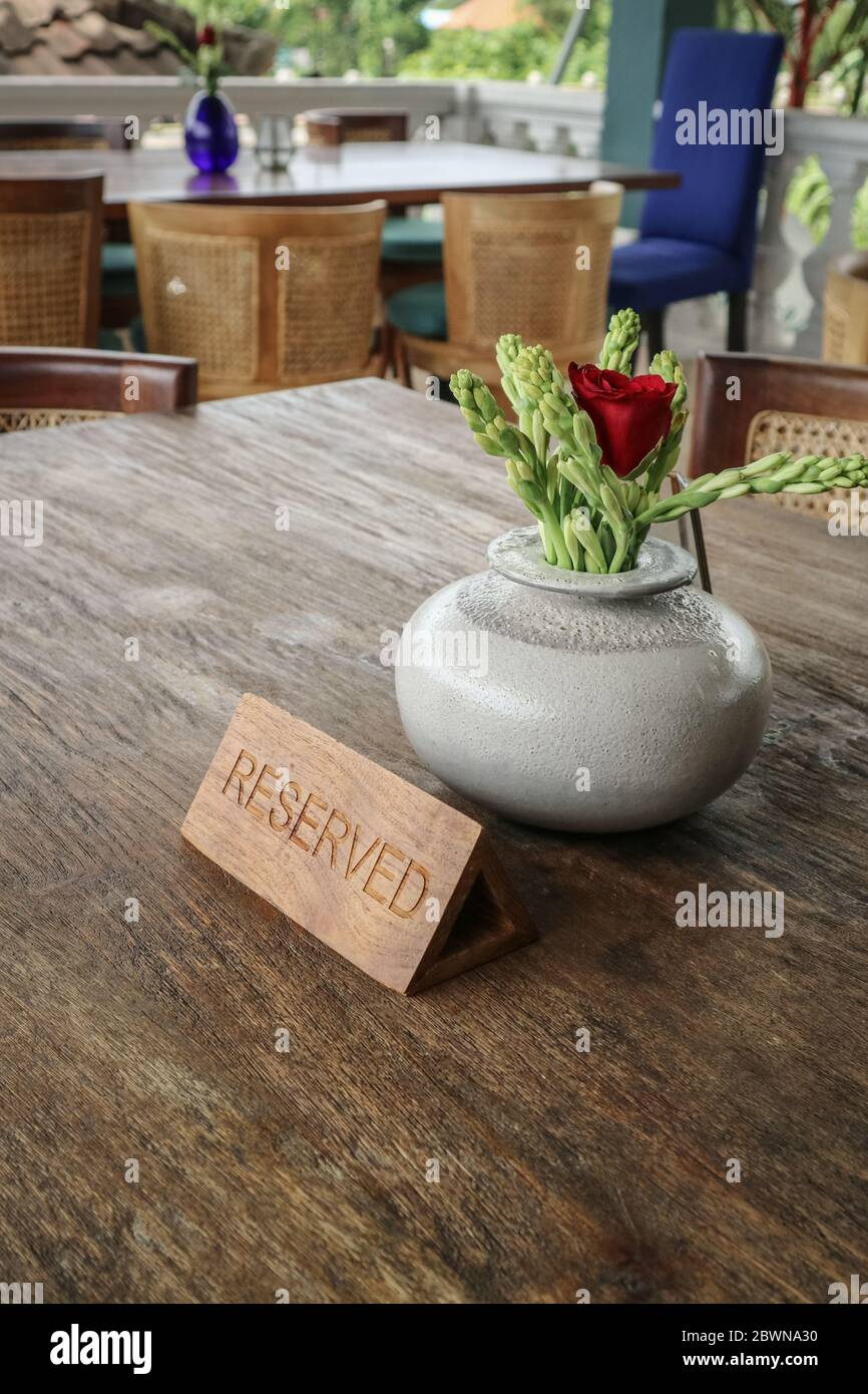 Reserved sign hi-res stock photography and images - Alamy
