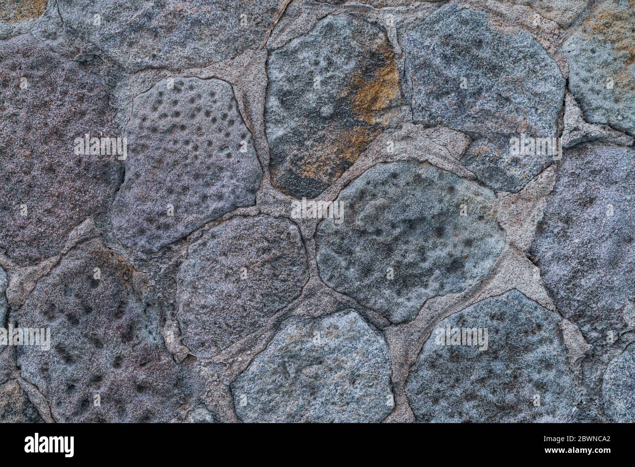 Old natural stone wall hi-res stock photography and images - Alamy