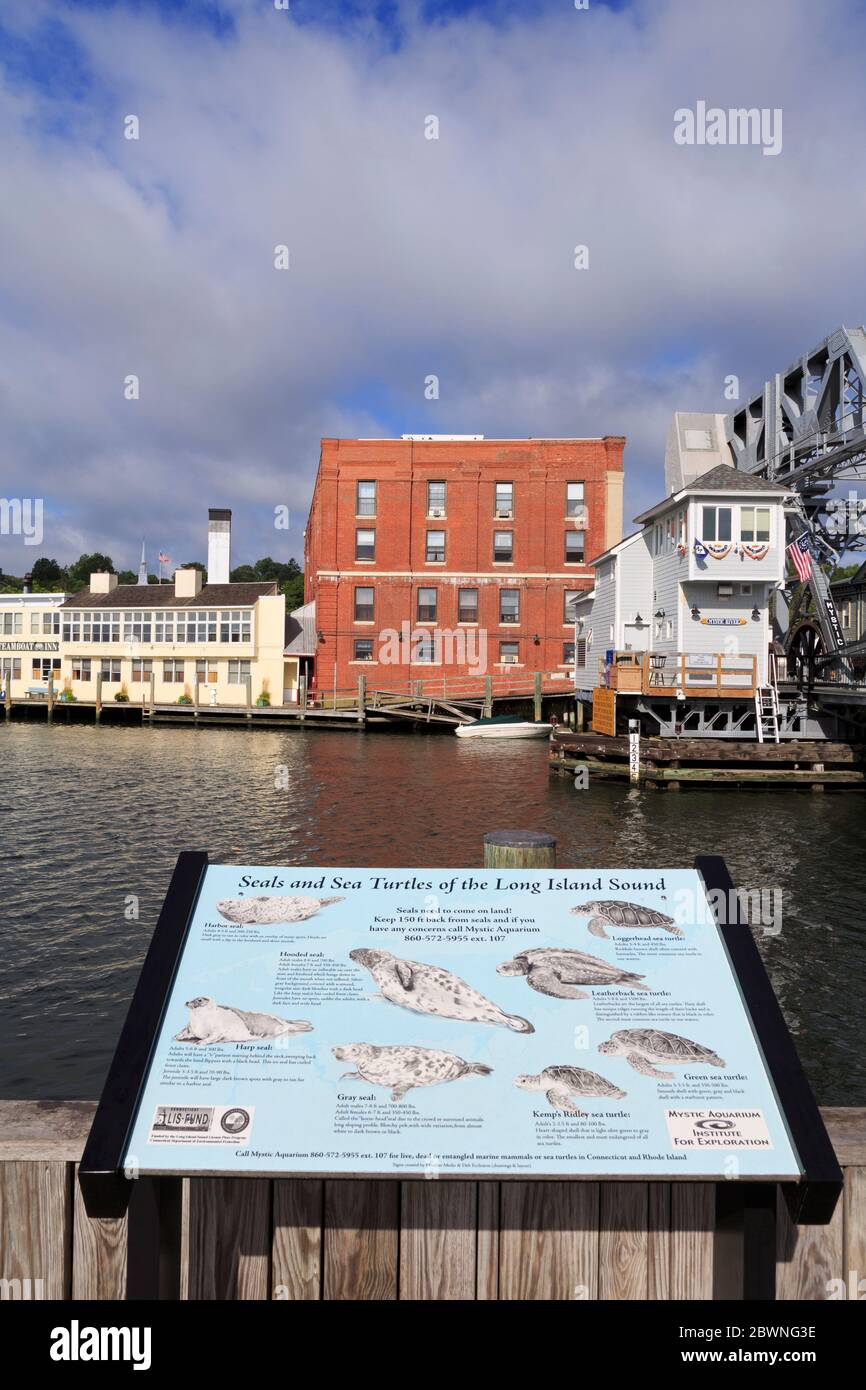 Mystic River Bascule Bridge, Mystic, Connecticut, USA Stock Photo - Alamy