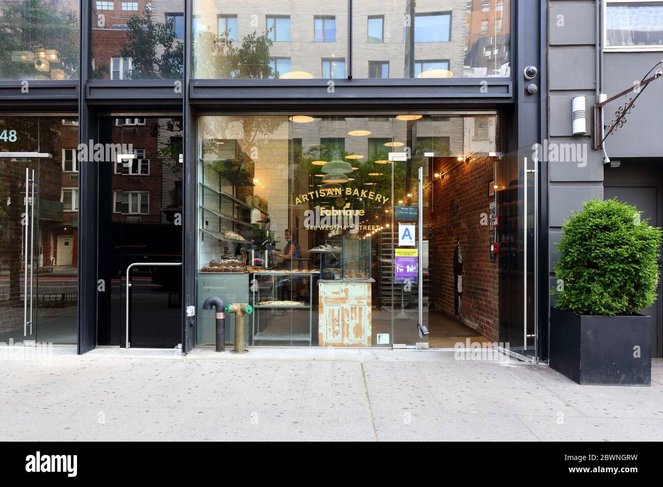 Fabrique Bakery, 348 W 14th St, New York. NYC storefront photo of a ...