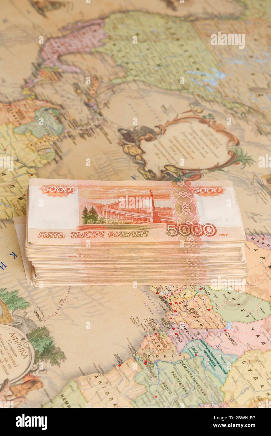 Banknotes world map hi-res stock photography and images - Alamy